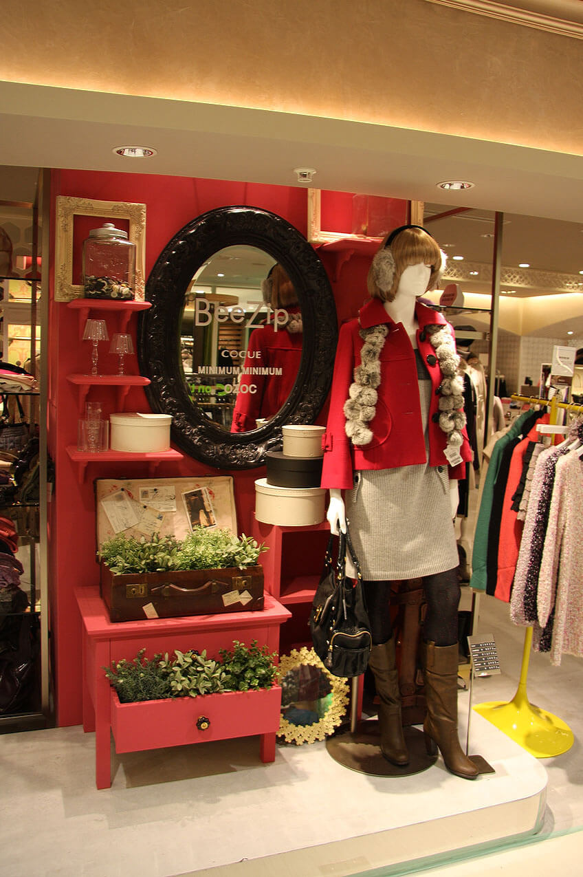 BeeZip | cmyk Interior & Product